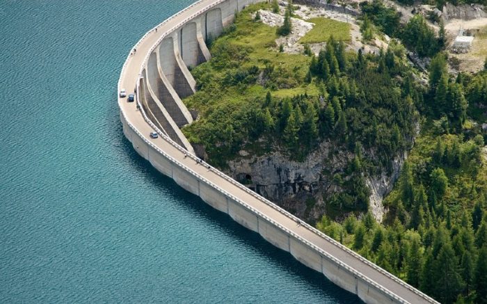 Low-Head Dams: A Not-So Clear and Present Danger